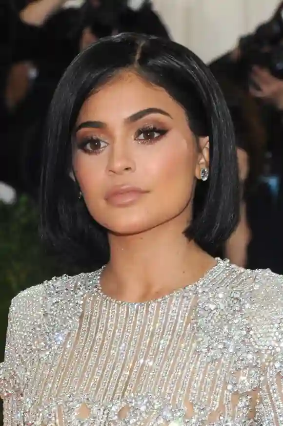 Kendall & Kylie Jenner's Transformation Through The Years