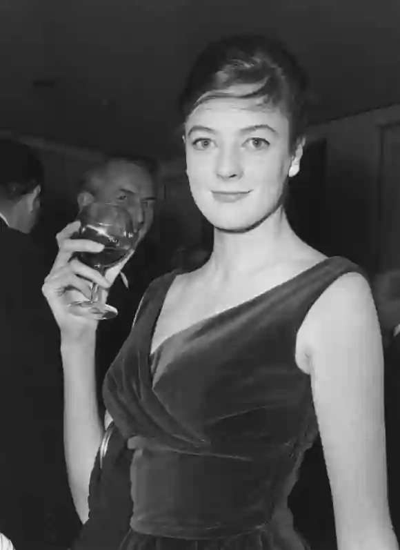 Maggie Smith Her Journey From British Theatre To Hollywood Icon